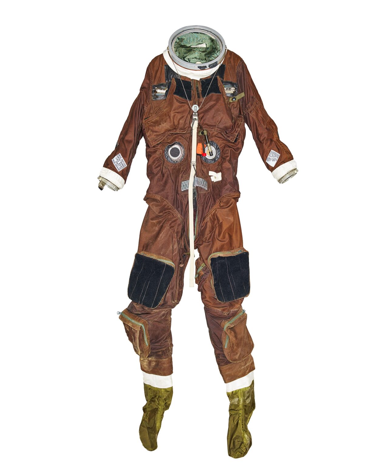 Pressure Suits - FLIGHT TEST HISTORICAL FOUNDATION